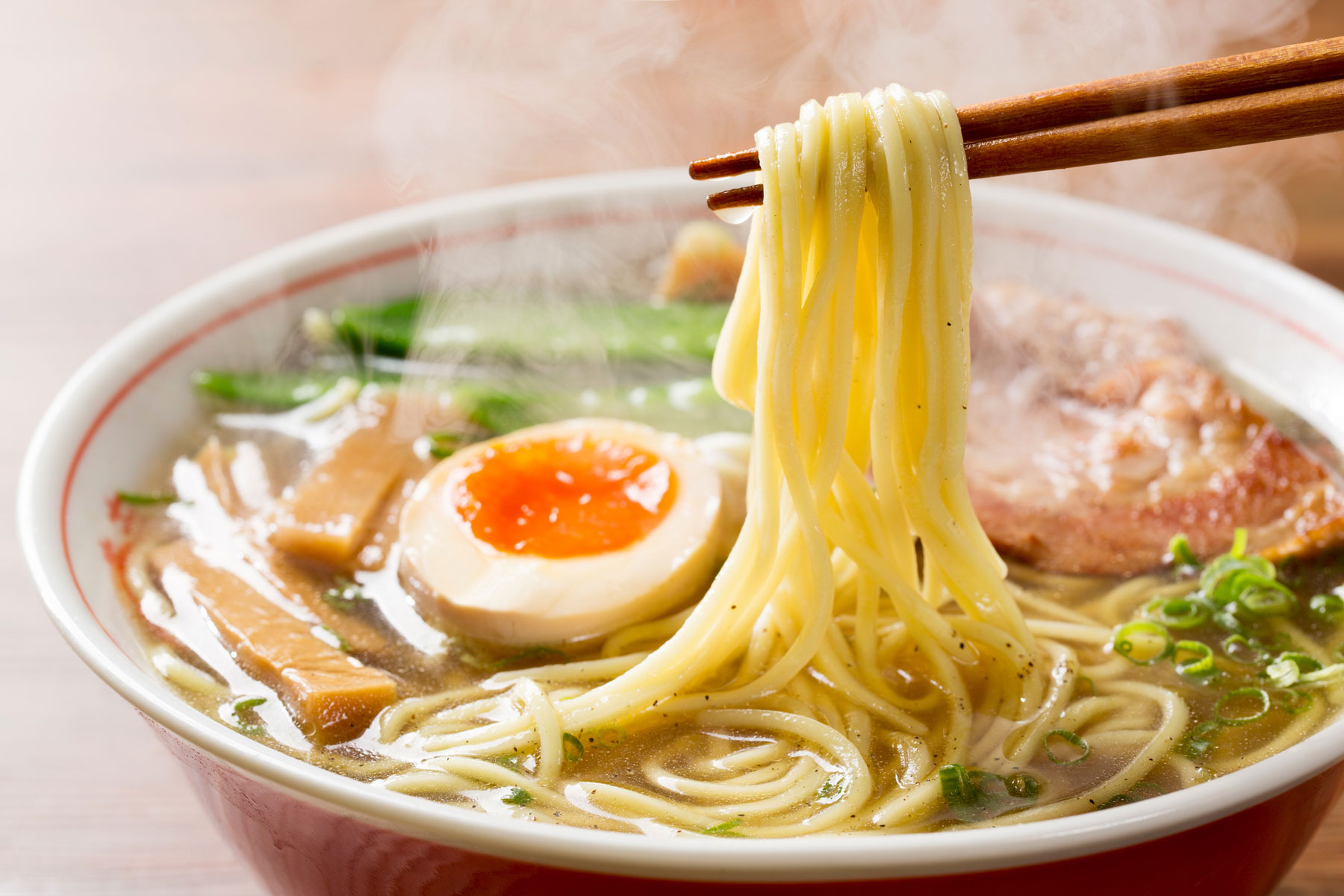 ¿Cuándo se Celebra el Día Mundial del Ramen? Te cuento cuál fue su ORIGEN